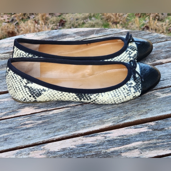 J. Crew | Shoes | J Crew Captoe Snakeskin Flats Shoes 8 | Poshmark